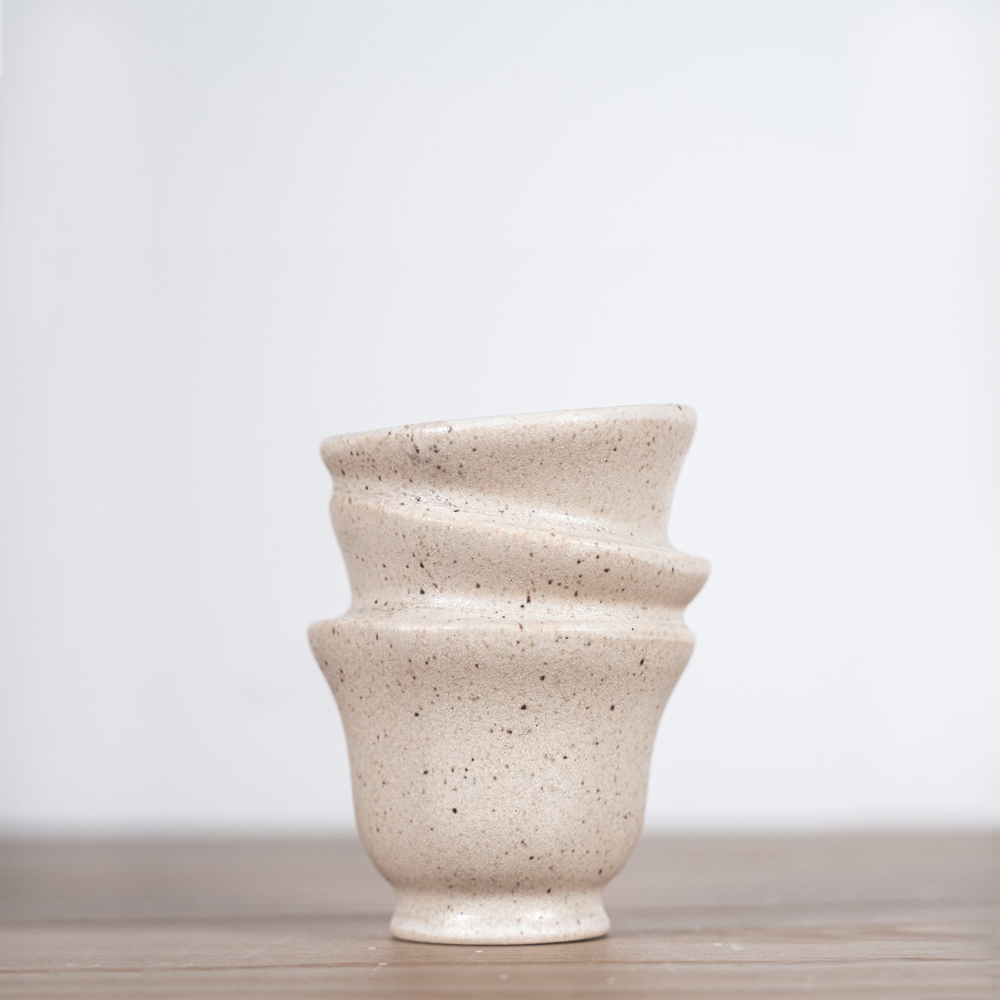 FINJAN Messy Cup – Ordinary Objects
